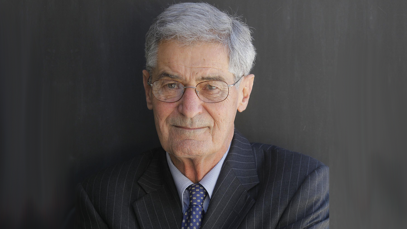 Robert E. Lucas Jr., Nobel laureate and pioneering economist, 1937-2023 | University of Chicago News